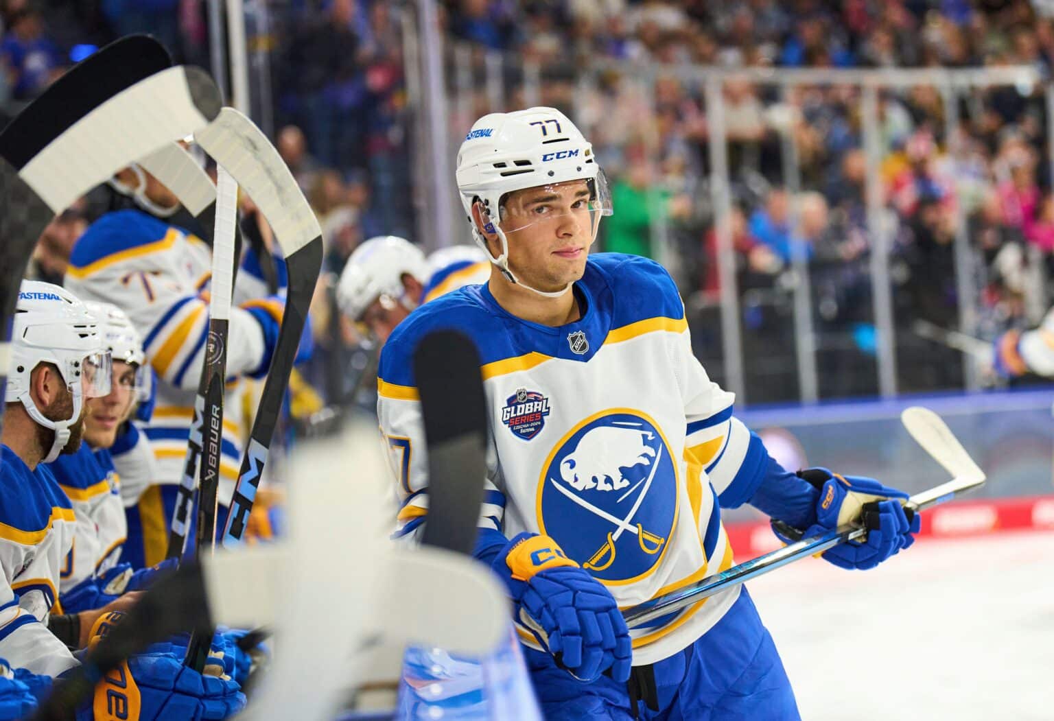 Tässä ovat jääkiekon MM-kisojen kaikki selostajat 2025