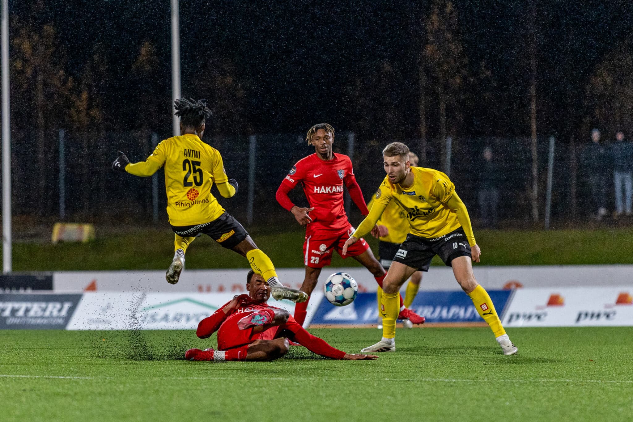 Veikkausliiga 2025: TV, Ottelut, Sarjataulukko, Maalipörssi